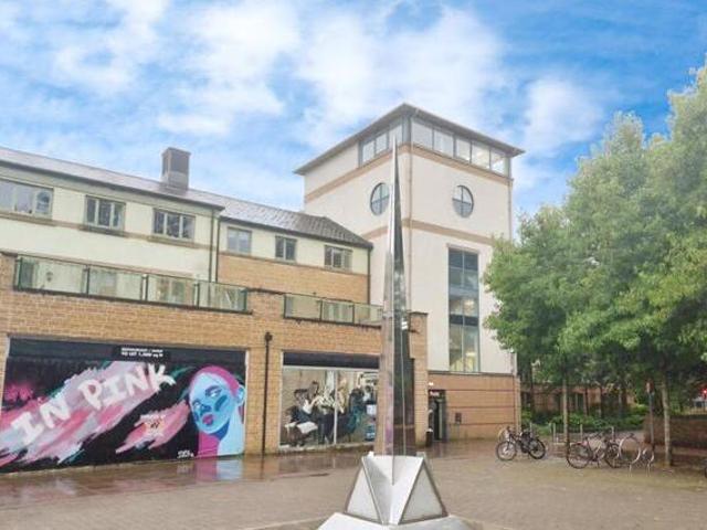 Marriotts Walk, Witney, 2 Bedroom Apartment