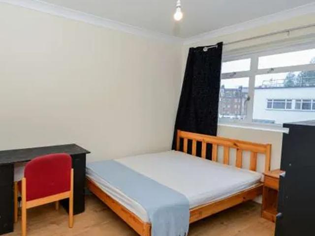 Marryat House, Lupus Street, London, SW1V 4QE, United Kingdom | 3 bed apartment for rent #124310715 | Rentberry