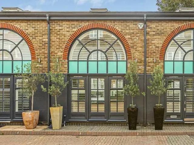 Marsault Court, 9 11 Kew Foot Road, London, TW9 2SS, United Kingdom | 4 bed townhouse for rent #135671953 | Rentberry