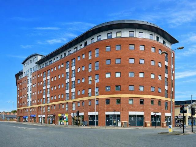 Marsden House, Bolton BL1, 2 bed flat to rent, £875 pcm | PrimeLocation