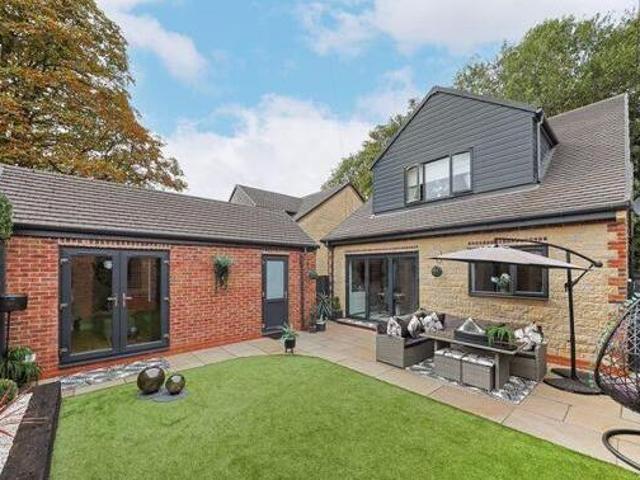 Marsden Wood Grove, Hepthorne Lane, 4 Bedroom Detached