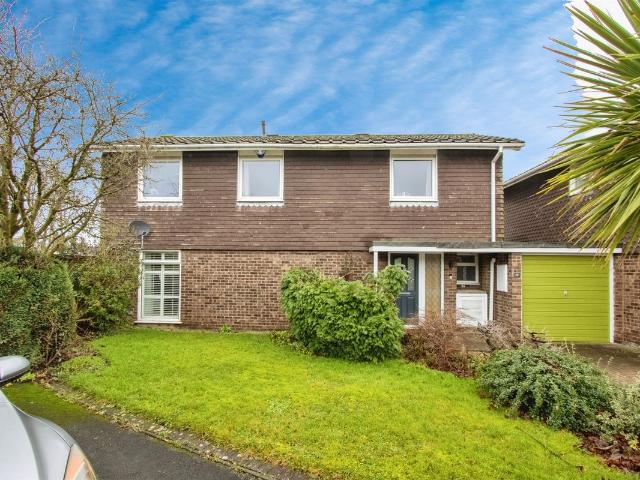 Marsett Way, Leeds LS14, 4 bed detached house to rent, £1,550 pcm | PrimeLocation