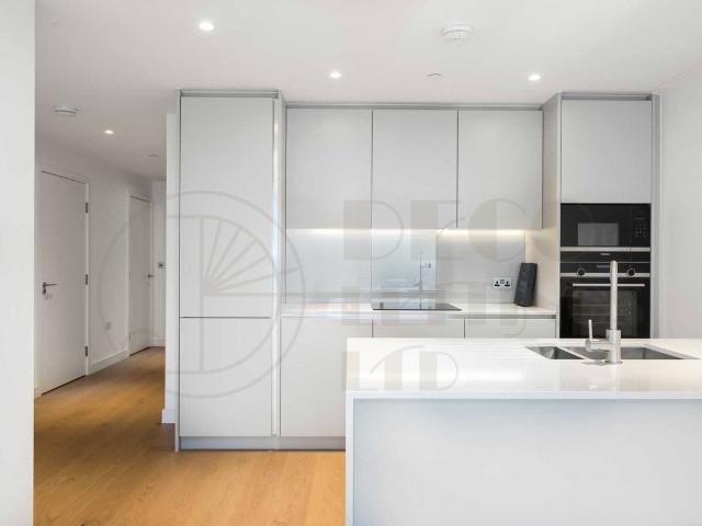 Marsh Wall, London E14, 1 bed flat to rent, £2,900 pcm | PrimeLocation