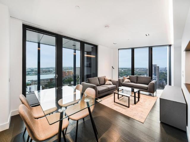 Marsh Wall London E14 2 bed apartment to rent £3,337 pcm £770 pw