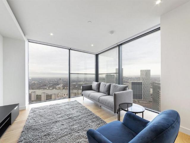 Marsh Wall, London E14 2 bed flat to rent £4,100 pcm £946 pw