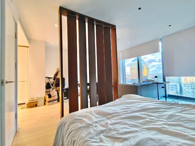 Marsh Wall, London E14, Studio to rent, £2,708 pcm | PrimeLocation