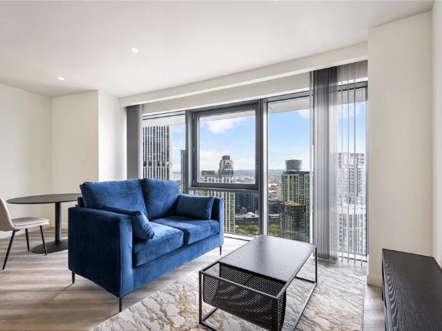 Marsh Wall, London, E22 Apartment to rent £2,500 pcm £577 pw
