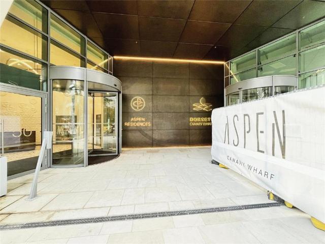 Marsh Wall, London, E22 Studio to rent £2,300 pcm £531 pw