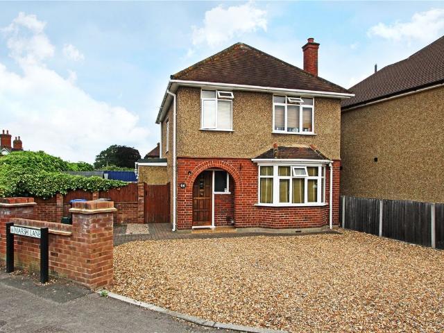 Marsh Lane, Addlestone, Surrey KT15, Room to rent, £650 pcm | PrimeLocation