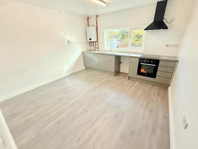 Marsh Lane, Birmingham B23, 2 bed flat to rent, £825 pcm | PrimeLocation