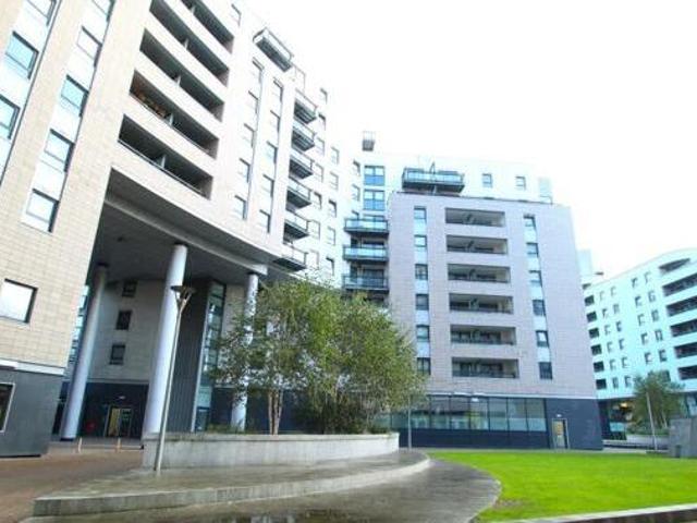 Marsh Lane, Leeds, Studio Flat For