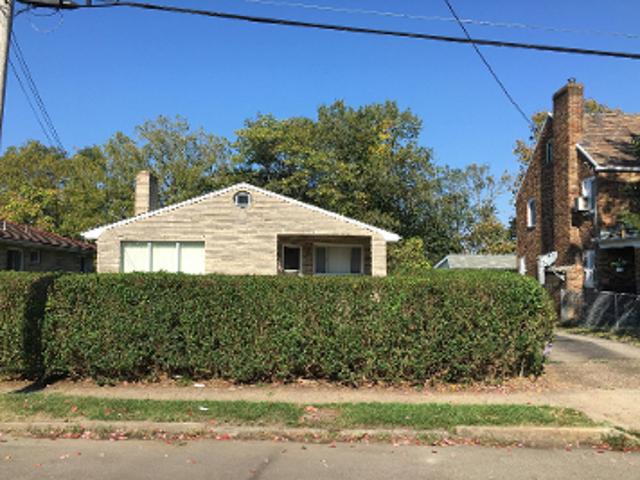 Marshall Ave