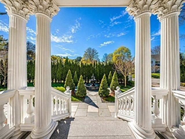 Marshall Rd, Wellesley, Home For Sale