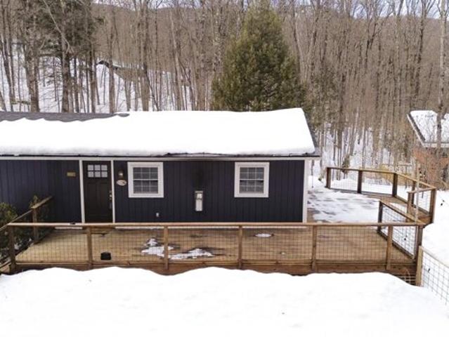 Marshall Rd, Duxbury, Home For Sale