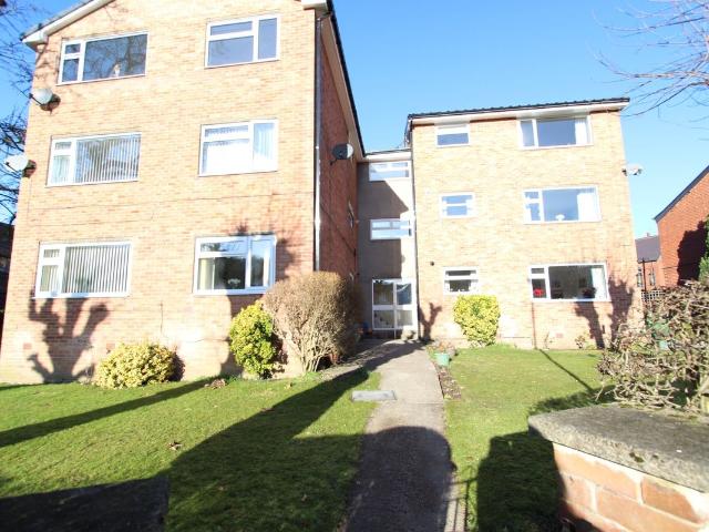 Marshall Road, Sheffield S8, 2 bed flat to rent, £775 pcm | PrimeLocation