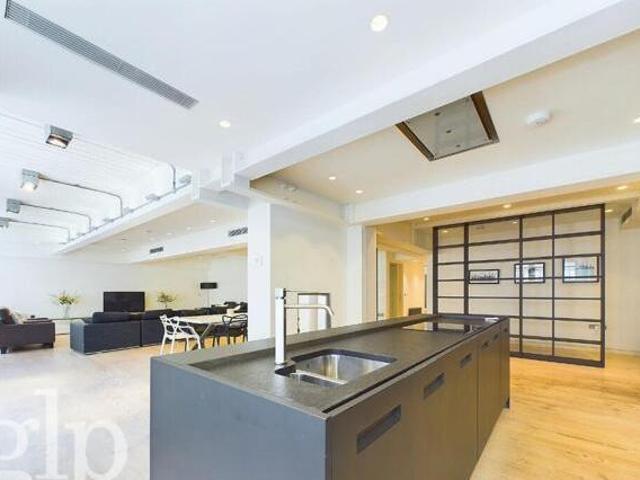 Marshall Street, London, 3 Bedroom Apartment