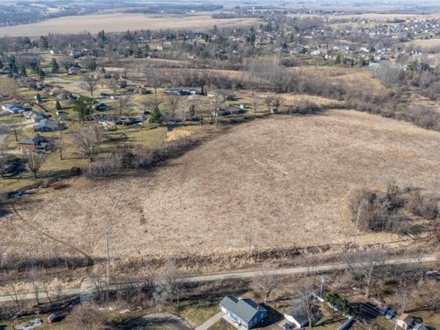 Marshalltown, IA 50158