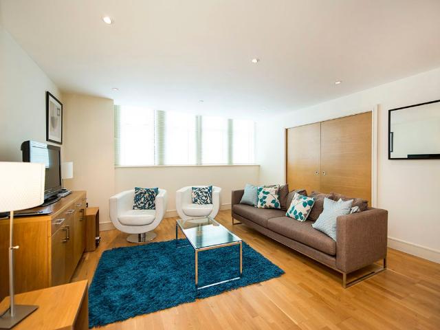 Marsham Street, London SW1P, 3 bed flat to rent, £4,900 pcm | PrimeLocation