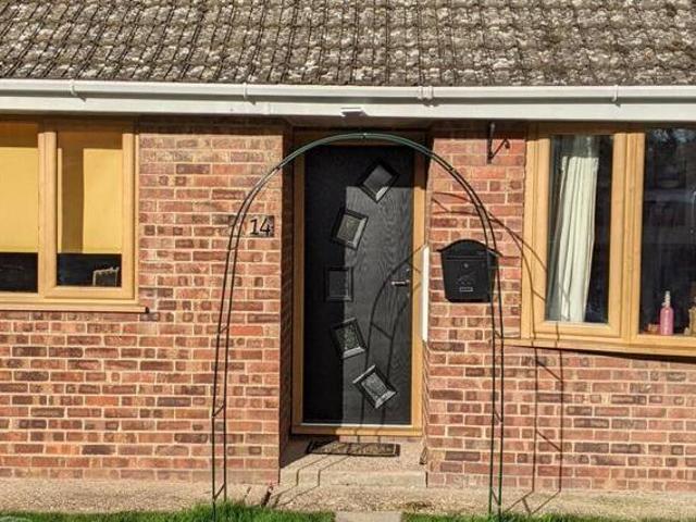 Marshchapel, Harpham Road, Grimsby, 3 Bedroom Bungalow
