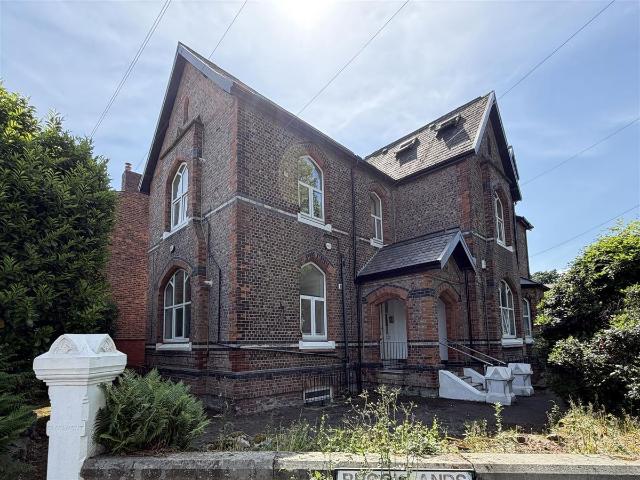Marsland Road, Sale M33, Studio to rent, £775 pcm | PrimeLocation