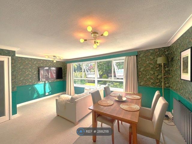 Marsland Road, West Midlands B92, 2 bed flat to rent, £1,300 pcm | PrimeLocation