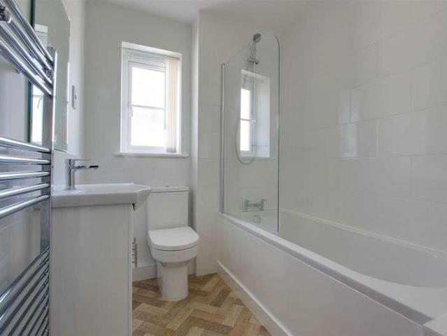 Marsworth Road, Pitstone, LU7
