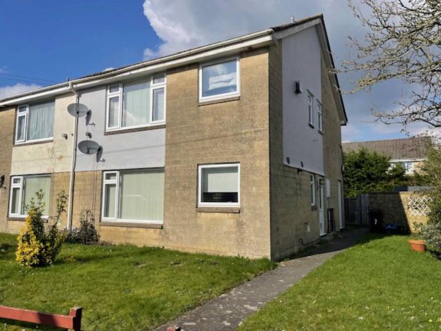 Marston Close, Frome BA11, 2 bed flat to rent, £950 pcm | PrimeLocation