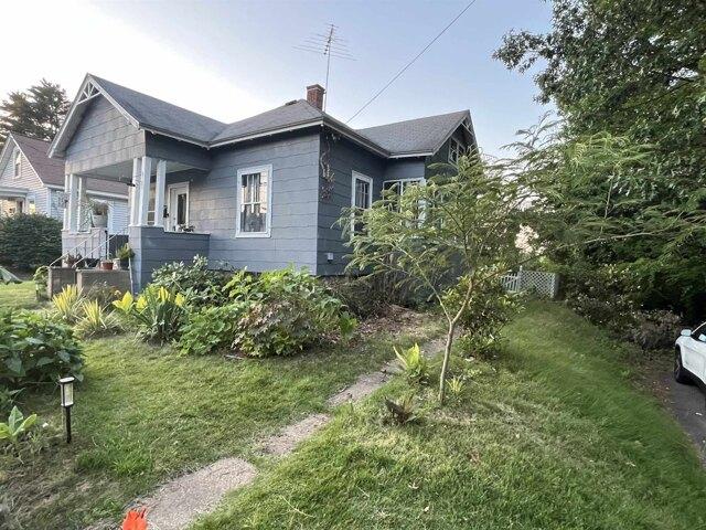 Mast Rd, Manchester, Home For Sale