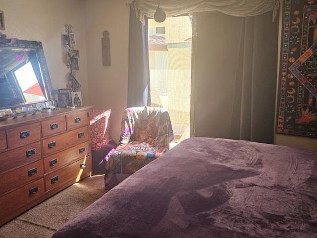 Master bed & bath, fully furnished