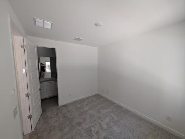 Master Bed w/ private bath in SE Mesa