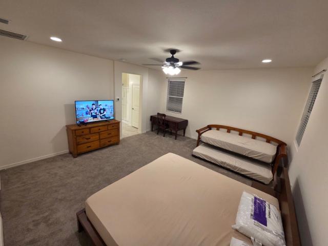 Master Bedroom: $950/month + shared utilities