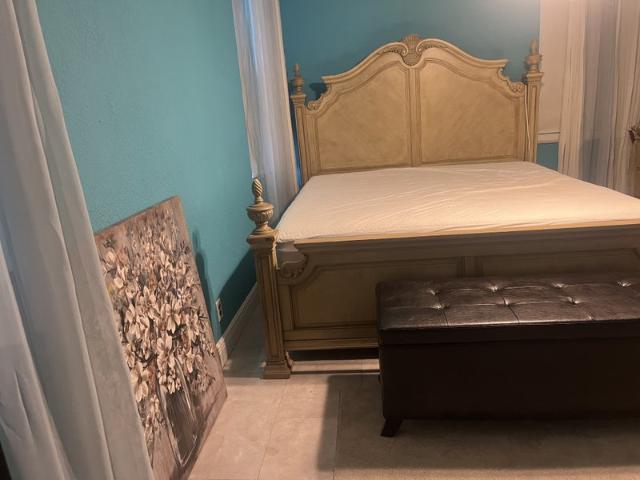 Master bedroom $1080