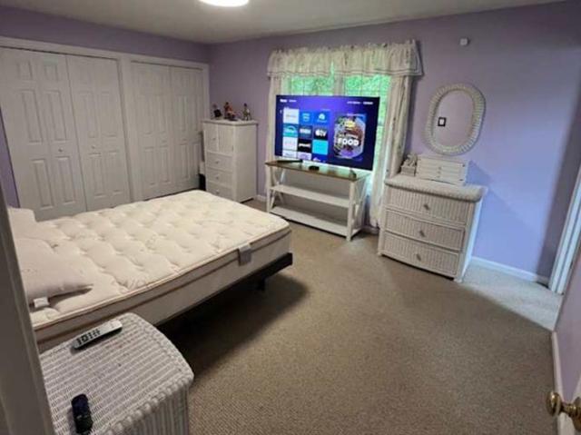 Master BedRoom w/ Private Bath – Clean & Quiet