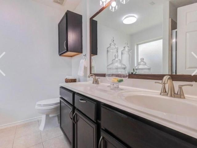 Master Bedroom with Bathroom Ensuite