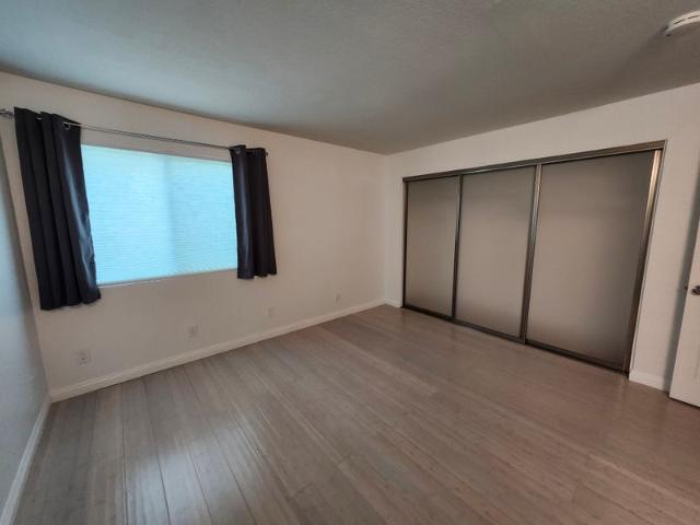Master bedroom with en suite bathroom for rent