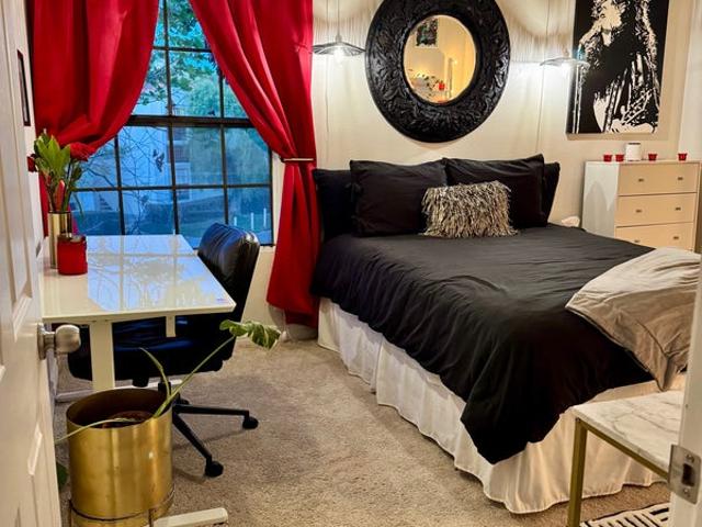 Master bedroom with Resort Amenities Laguna Nigue