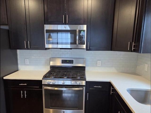 Master Bedroom available Bloomfield