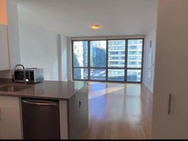 Master bedroom available in 2bed/2bath flex 3bed