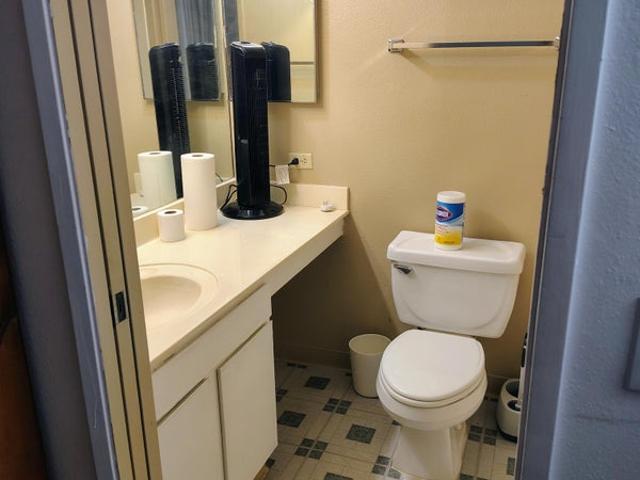 Master Bedroom & Bath | Parking | Utilities inc