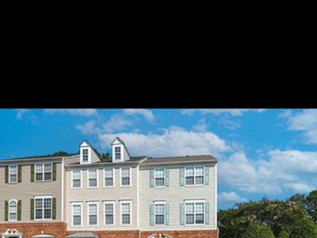 Master bedroom for rent