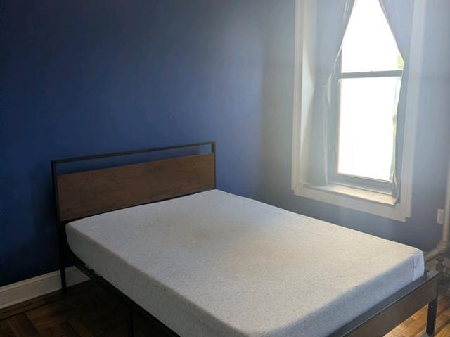 Master bedroom for rent