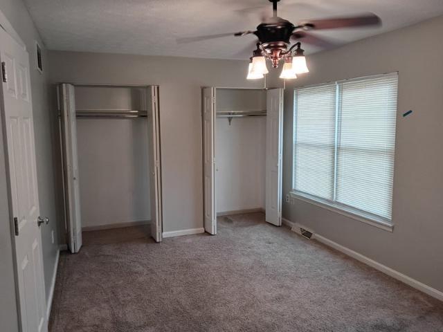 master bedroom for rent