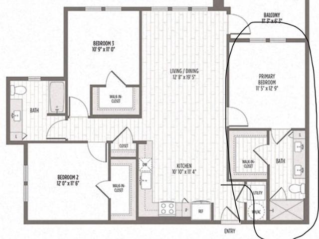 Master Bedroom For Rent