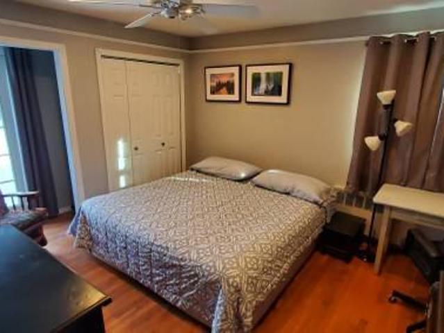 Master Bedroom House Share. Quiet, Mature