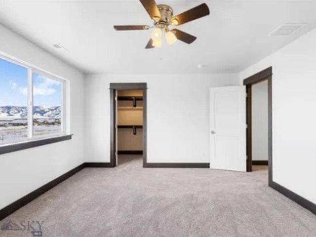 Master Bedroom in townhouse