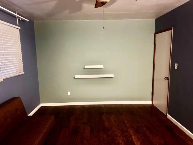 Master bedroom in a house near the beach