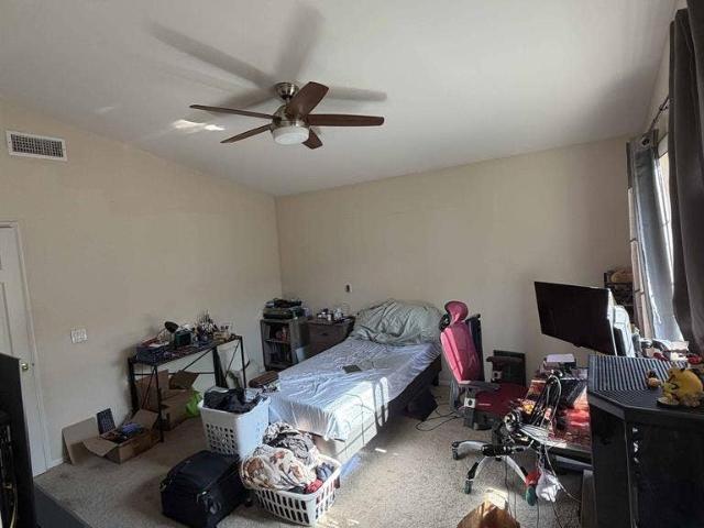 Master Bedroom in Mira Mesa!