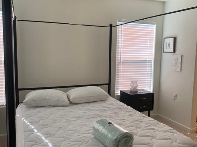 Master Bedroom in North Merced_Room for Rent