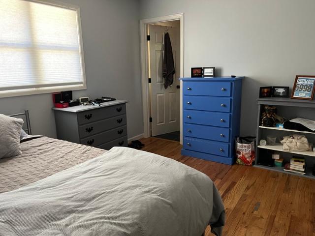 Master bedroom near Nike, utilities included