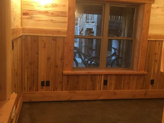 Master Bedroom on Farm with great housemates